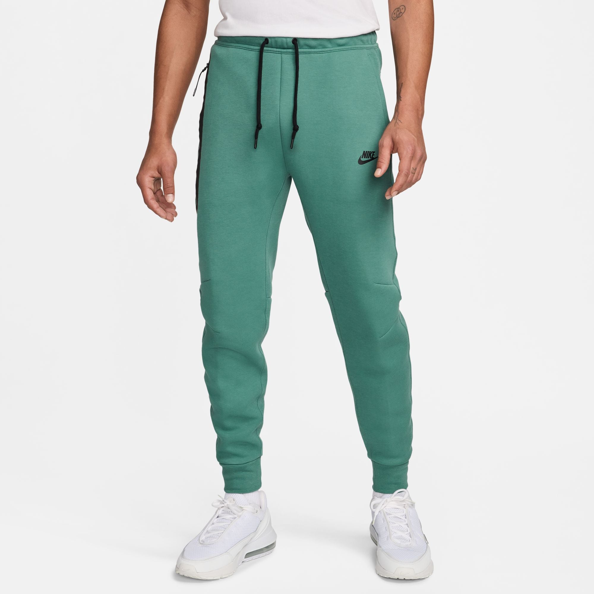 Nike Sportswear Tech Fleece FB8002-361 – Phenom